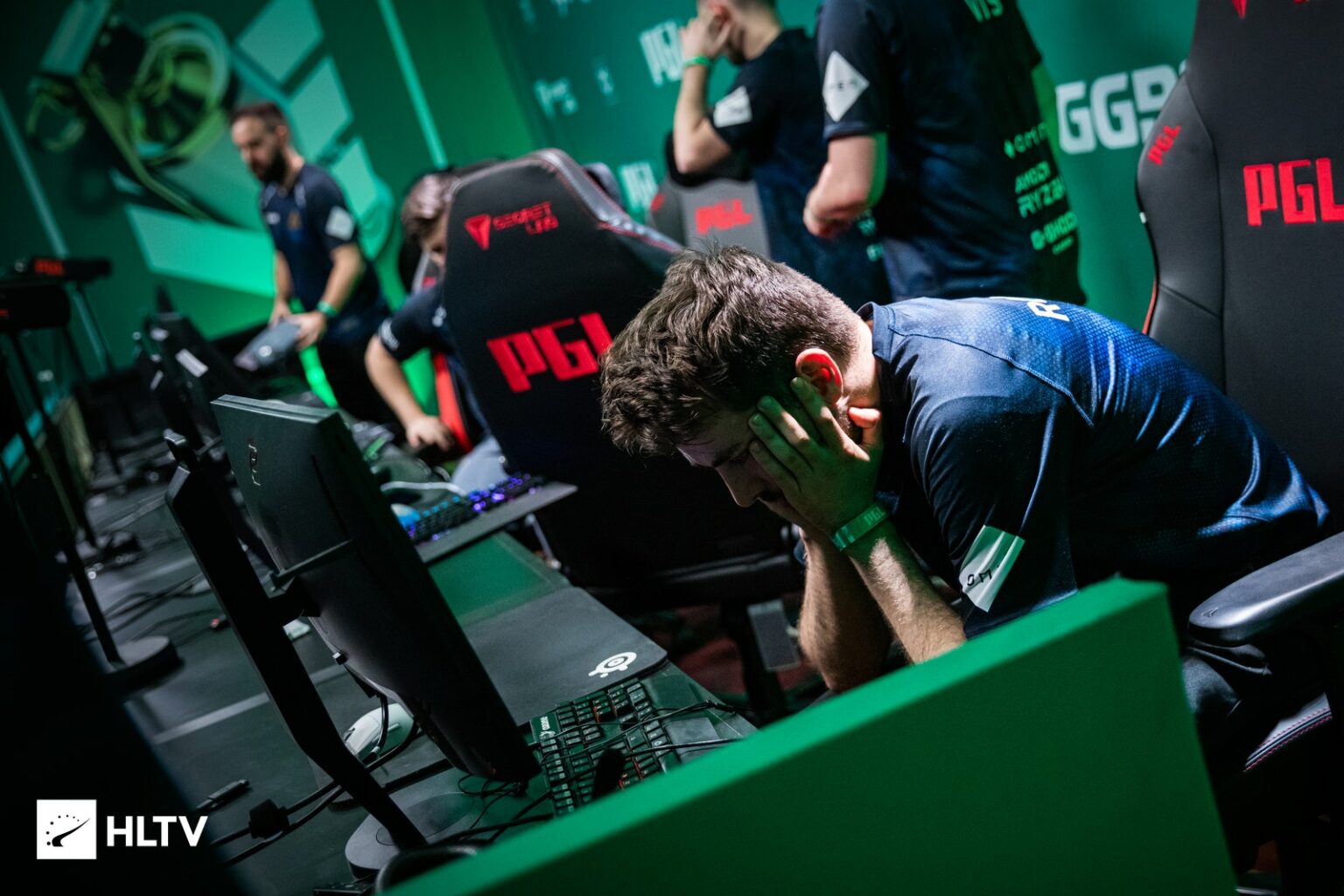 CSGO 赢了比赛却遭到网暴，VP拿下Major最后一席 - CSGO.HOW