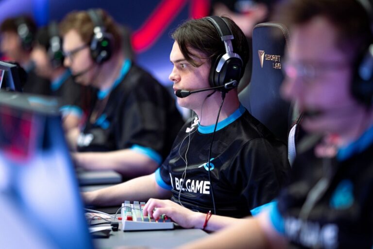 C9失势：BLAST Premier春季赛的惊天败局揭露隐患 - CSGO.HOW